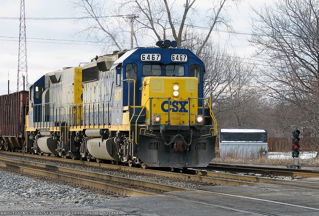CSX 6467 D006 4:03pm short ballast train